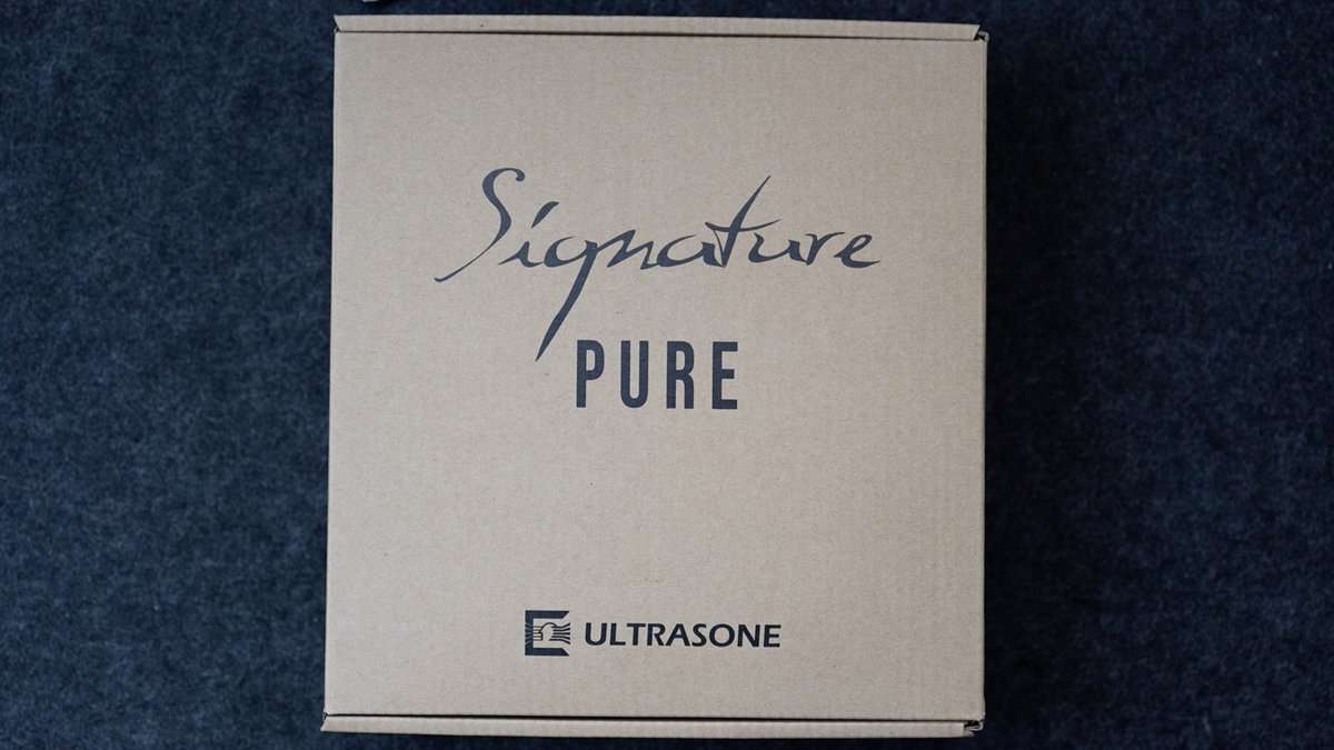 ULTRASONEなのにハイコスパ!? 3万円以下で買える新たな定番「Signature PURE」レビュー | カジェログ