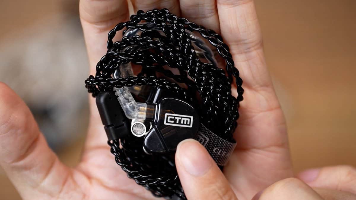 これぞイヤモニのど真ん中！CTMの新製品「CE110」「CE220」「CE320」まとめてレビュー！ | カジェログ