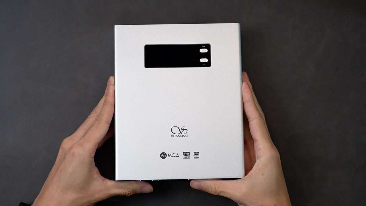 【4.4mm搭載!?】CDをCDのまま高音質で聴ける最新プレイヤー！Shanling EC Mini レビュー | カジェログ