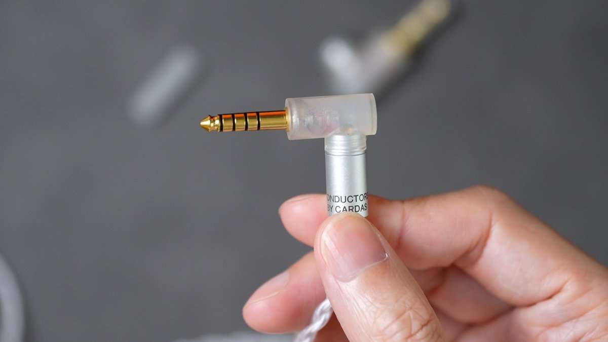 クリスタルのような美しさ……有線イヤホンのミドルクラス注目作「DITA / Project M」レビュー | カジェログ