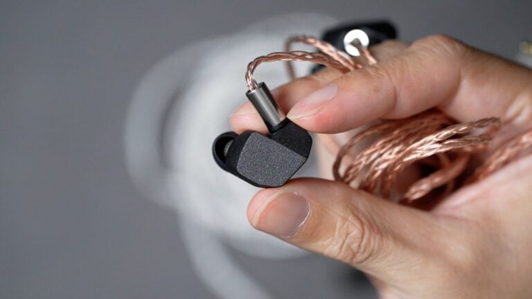 final A6000 / S4000 / S5000 レビュー｜finalの最新ミドルクラスイヤホン徹底比較！ | カジェログ